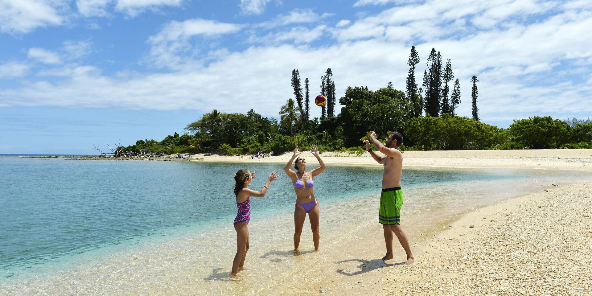 Explore the Exquisite Islets of New Caledonia | New Caledonia Tourism ...