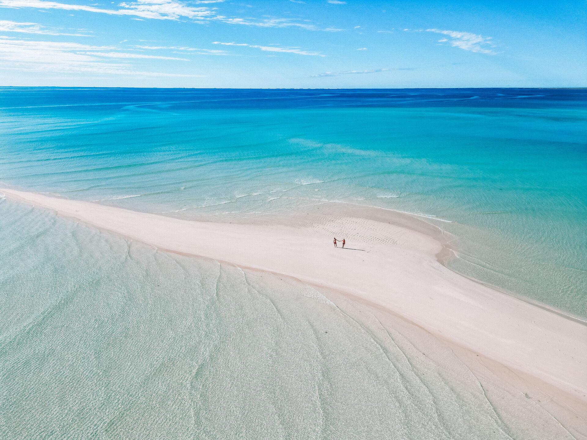 Explore the Nature of New Caledonia’s Lagoon | New Caledonia Tourism ...